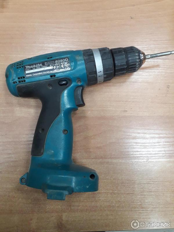 Makita 8280DWAE Makita 8280D