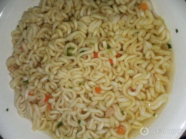 Отзыв о Лапша куриная Роллтон "По-домашнему" | Иногда можно, раз в годик)).